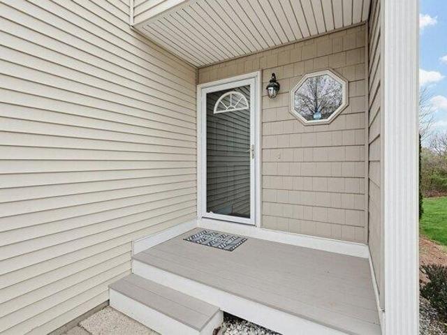 condo with 3 bedroom, Grafton MA DLS102922420