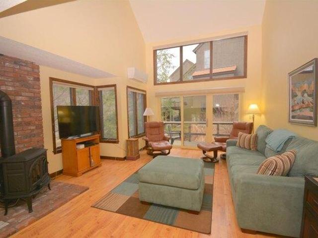 condo with 3 bedroom, Grantham NH DS102669272