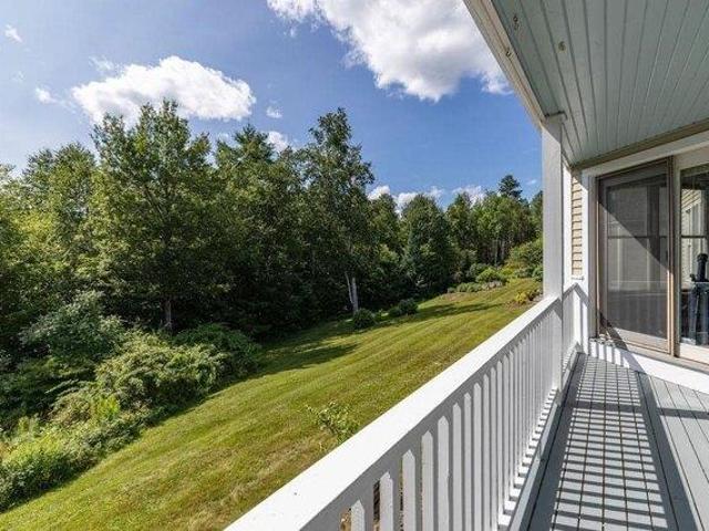 condo with 3 bedroom, Grantham NH ES105113815