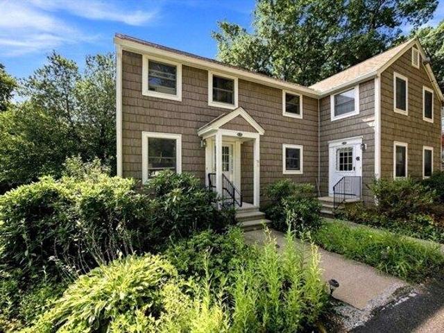 condo with 3 bedroom, Greenfield MA ES105126504