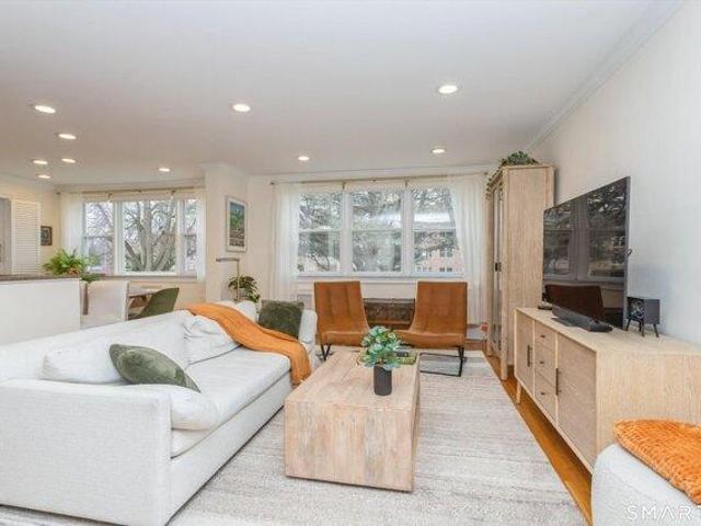 condo with 3 bedroom, Greenwich CT DS101782857