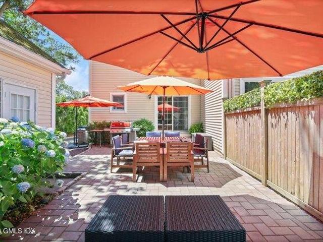 condo with 3 bedroom, Greenwich CT DS102479945