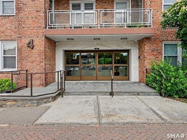 condo with 3 bedroom, Greenwich CT DS104188934