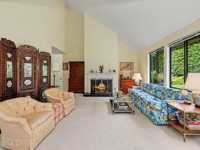 condo with 3 bedroom, Greenwich CT ES103159775