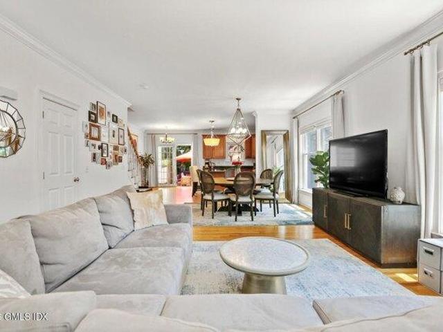 condo with 3 bedroom, Greenwich CT ES104373705
