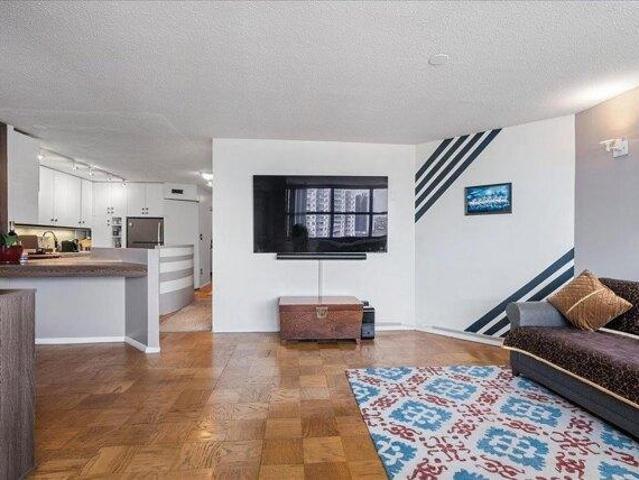 condo with 3 bedroom, Guttenberg NJ DS102780220