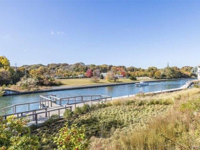condo with 3 bedroom, Hampton Bays NY DS103601954