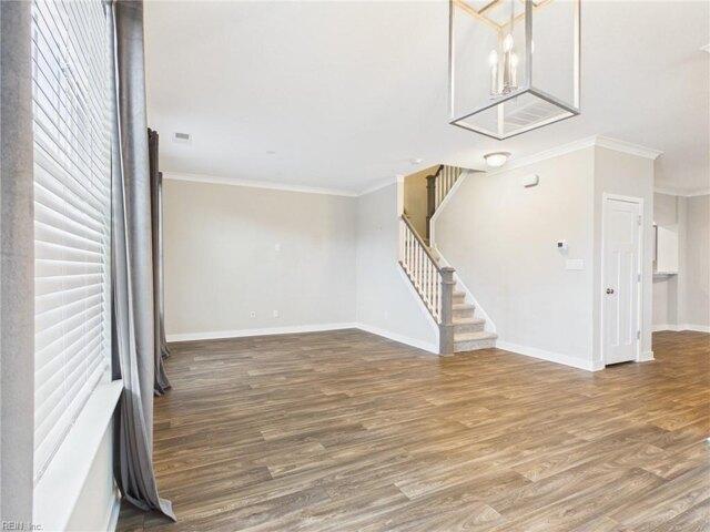 condo with 3 bedroom, Hampton VA ES104901757