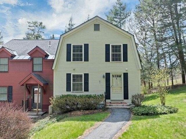 condo with 3 bedroom, Hartford VT DS103126973