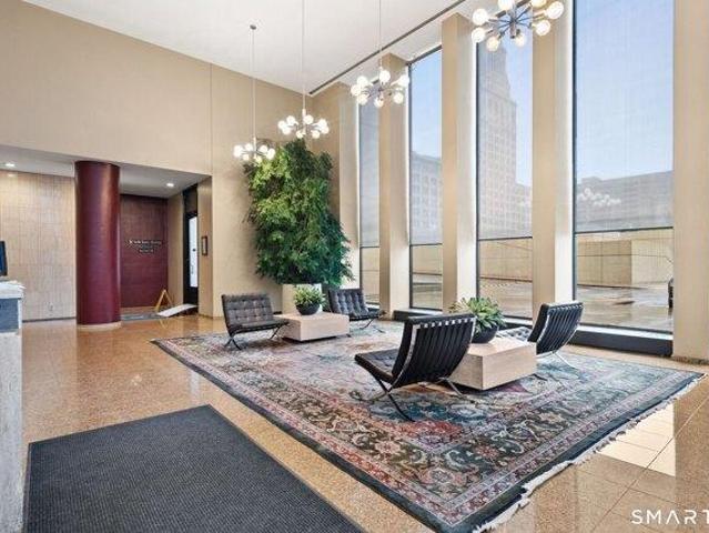 condo with 3 bedroom, Hartford CT DS103432517