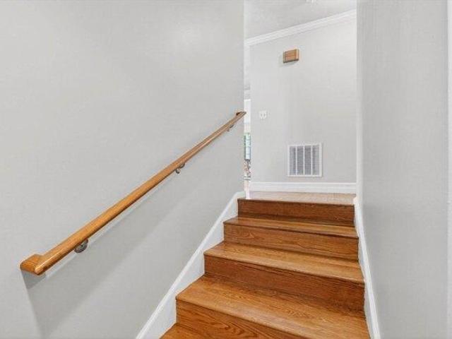 condo with 3 bedroom, Haverhill MA DLS103034617