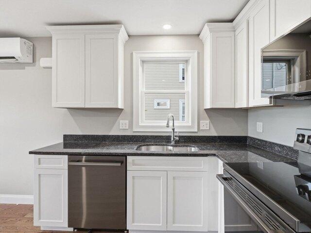 condo with 3 bedroom, Haverhill MA DS103431500