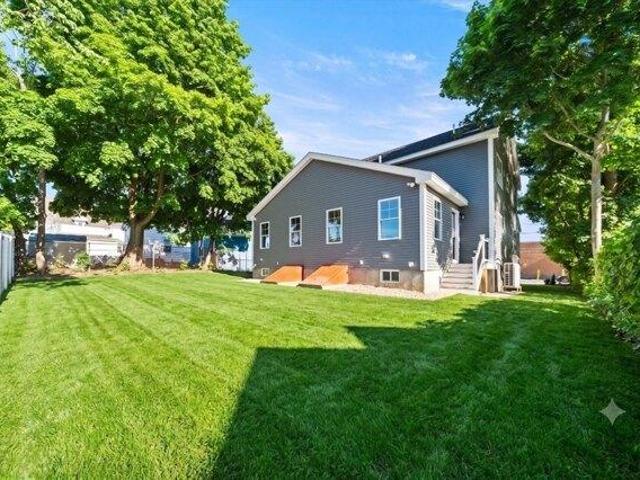 condo with 3 bedroom, Haverhill MA DS103441443
