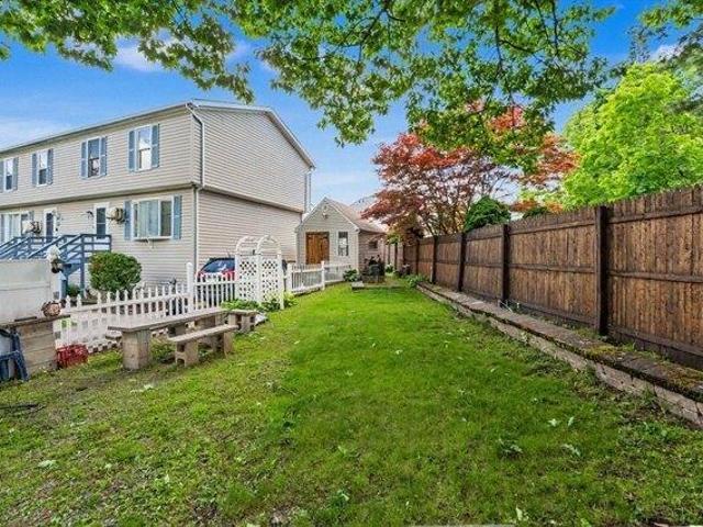 condo with 3 bedroom, Haverhill MA ES103034885
