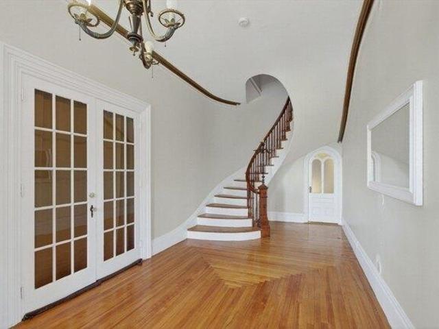 condo with 3 bedroom, Haverhill MA ES103222912