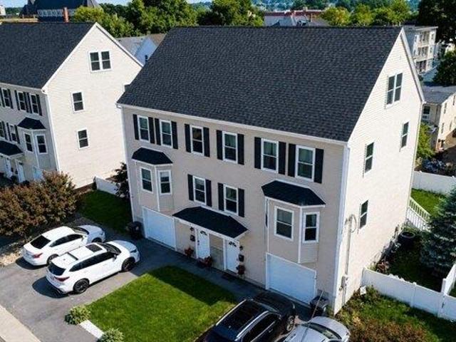 condo with 3 bedroom, Haverhill MA ES105092341