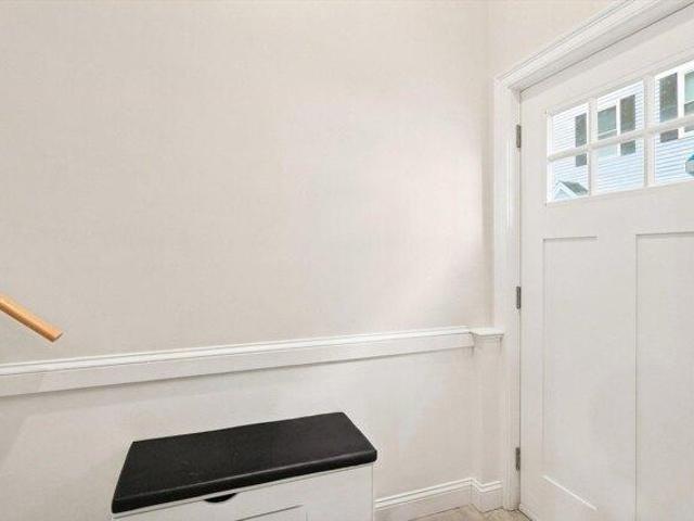 condo with 3 bedroom, Haverhill MA ES105095718