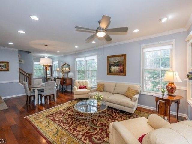 condo with 3 bedroom, Hawthorne NJ DS104407731