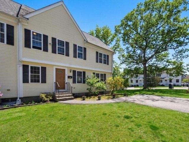condo with 3 bedroom, Hingham MA DLS102763200