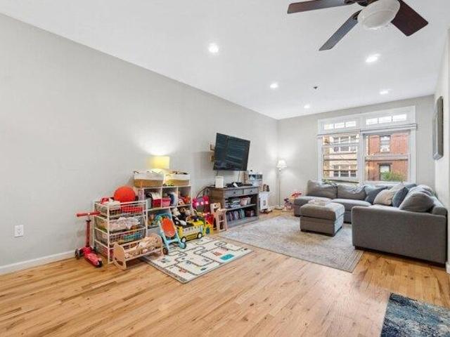 condo with 3 bedroom, Hoboken NJ DS102708135