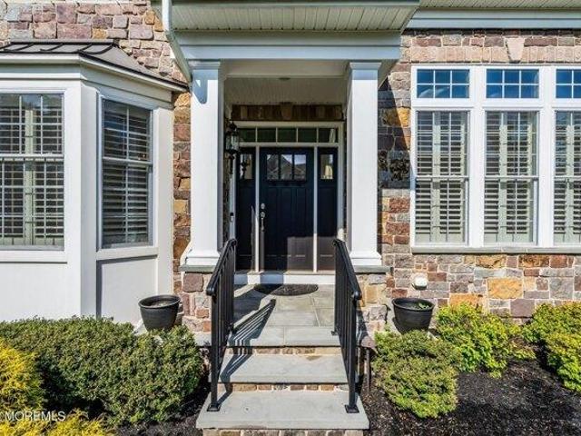 condo with 3 bedroom, Holmdel NJ ES102828242