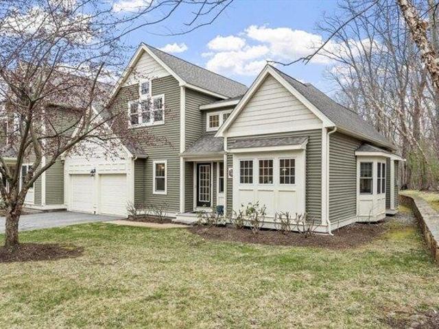 condo with 3 bedroom, Hopkinton MA ES102859649