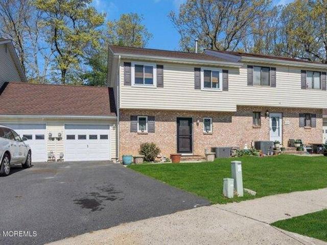 condo with 3 bedroom, Howell NJ DLS102779542
