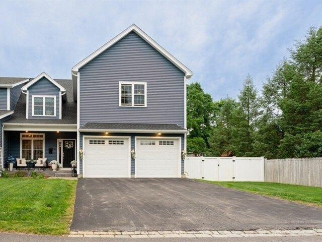 condo with 3 bedroom, Hudson MA DS104298255