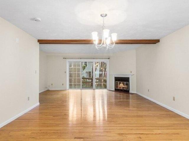condo with 3 bedroom, Hudson MA ES103496823