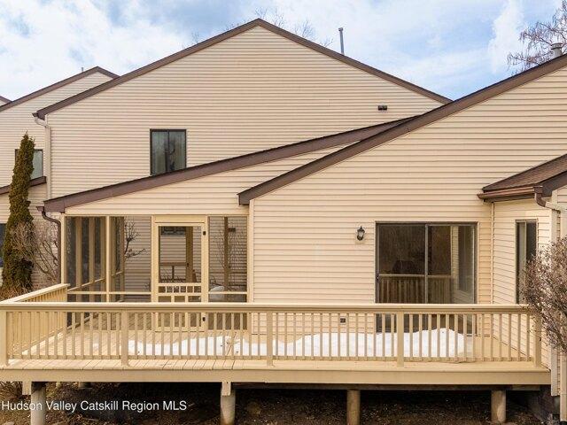 condo with 3 bedroom, Hurley NY ES103624050
