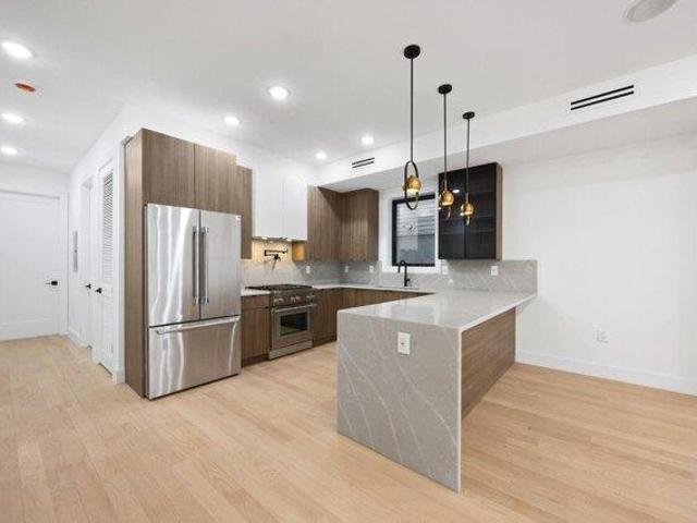 condo with 3 bedroom, Jersey City NJ DLS101799724