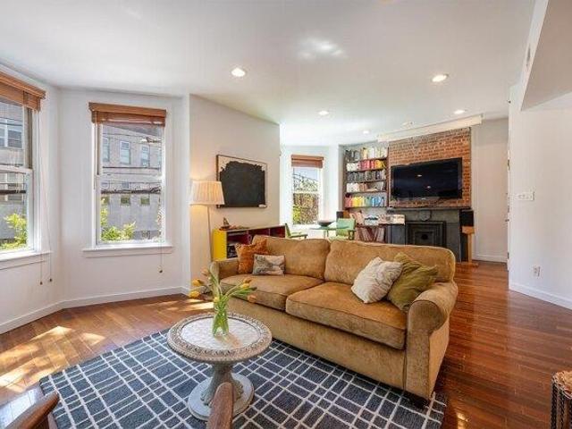 condo with 3 bedroom, Jersey City NJ DLS102254280