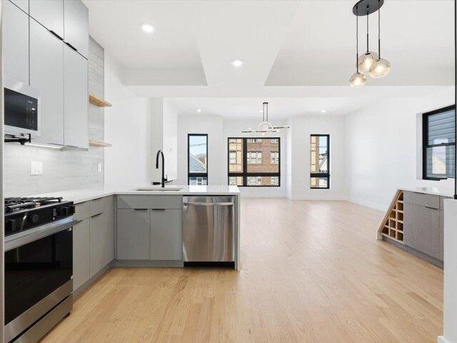 condo with 3 bedroom, Jersey City NJ DLS102279375