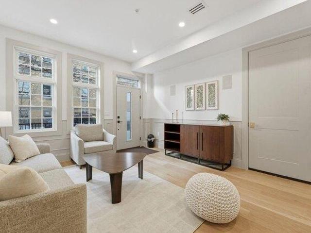 condo with 3 bedroom, Jersey City NJ DS102257350