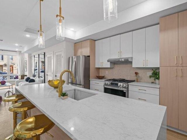 condo with 3 bedroom, Jersey City NJ DS102564001