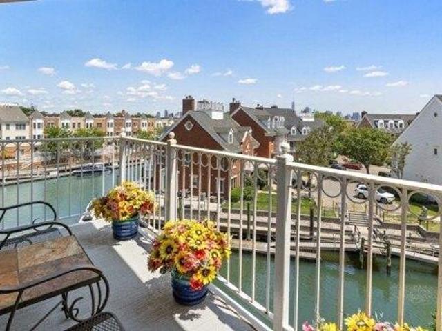 condo with 3 bedroom, Jersey City NJ DS102761244