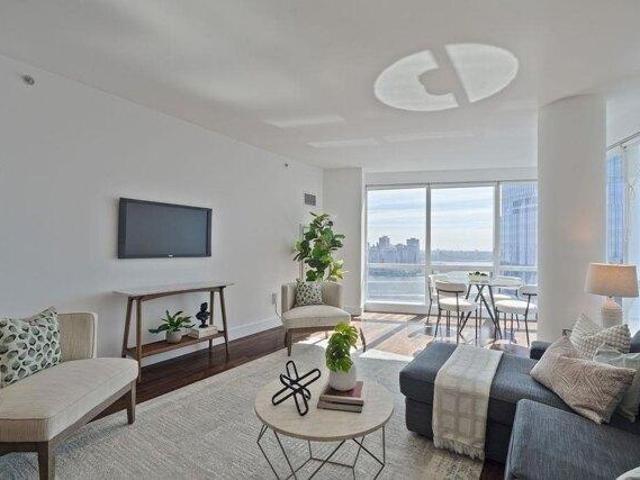 condo with 3 bedroom, Jersey City NJ DS102708133