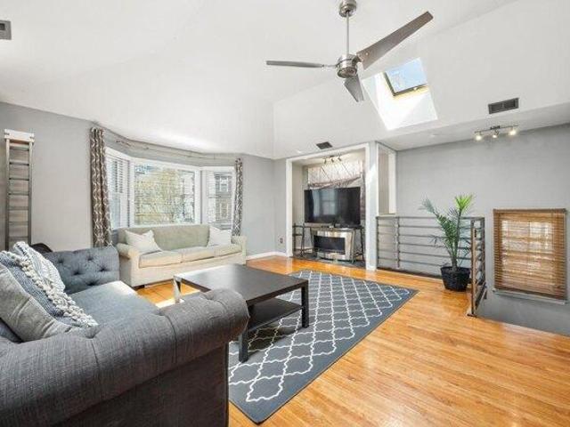 condo with 3 bedroom, Jersey City NJ DS102801160