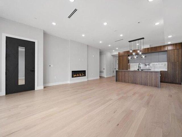 condo with 3 bedroom, Jersey City NJ DS104233345