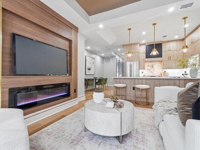 condo with 3 bedroom, Jersey City NJ DS104375187