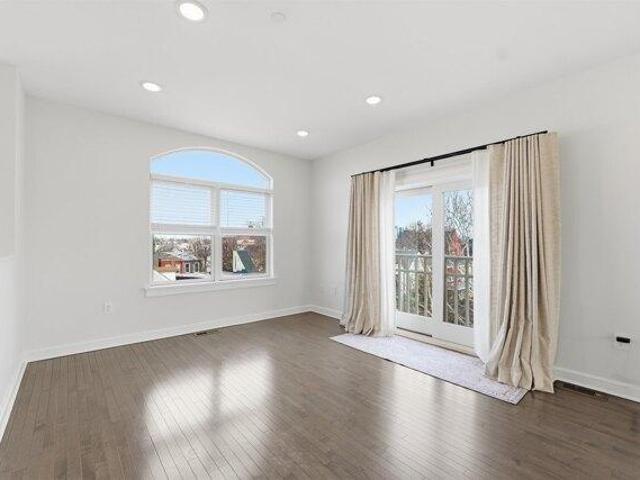 condo with 3 bedroom, Jersey City NJ DS104376033