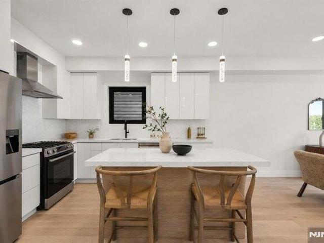 condo with 3 bedroom, Jersey City NJ ES103664559