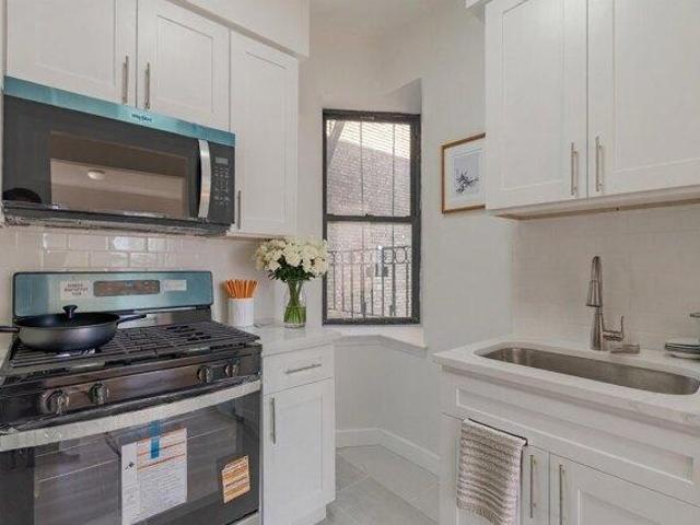 condo with 3 bedroom, Jersey City NJ ES104809495