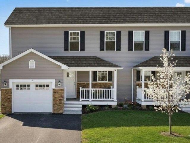 condo with 3 bedroom, Johnston RI DS103443864