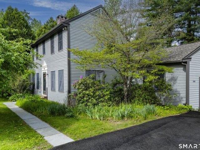condo with 3 bedroom, Kent CT ES104514859