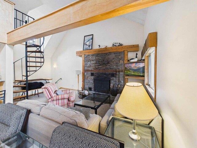 condo with 3 bedroom, Killington VT ES104544157
