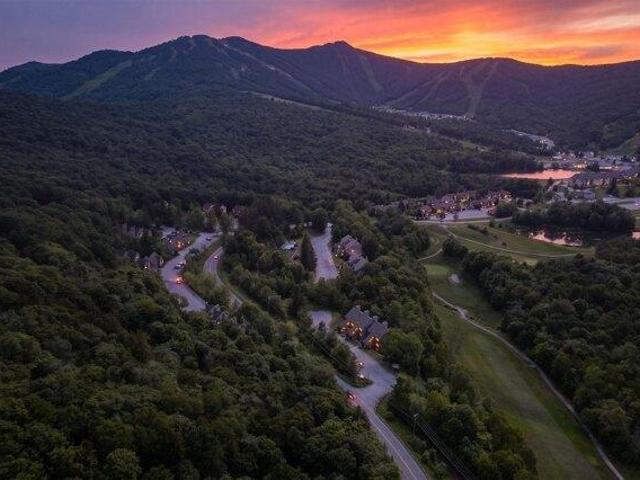condo with 3 bedroom, Killington VT ES105113435