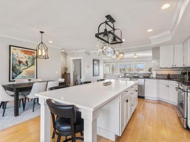 condo with 3 bedroom, Kittery ME ES103159219