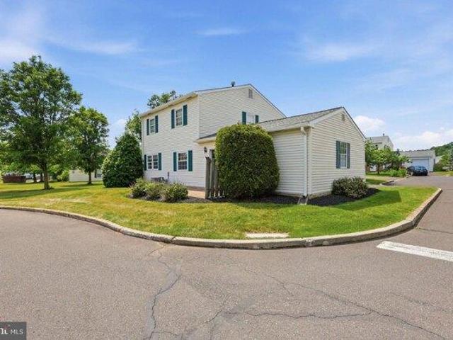 condo with 3 bedroom, Lansdale PA ES103627794