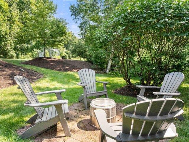condo with 3 bedroom, Laconia NH ES105191075